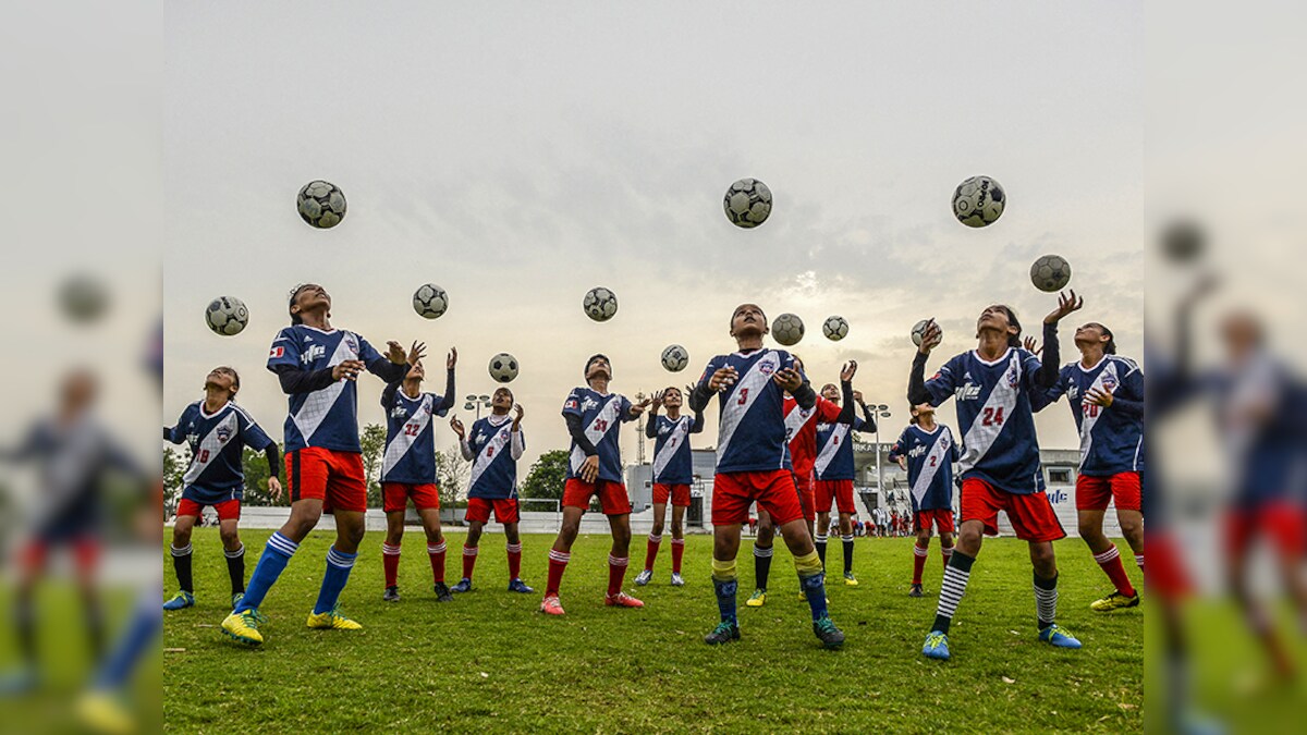 Peer pressure as a positive reinforcement tool