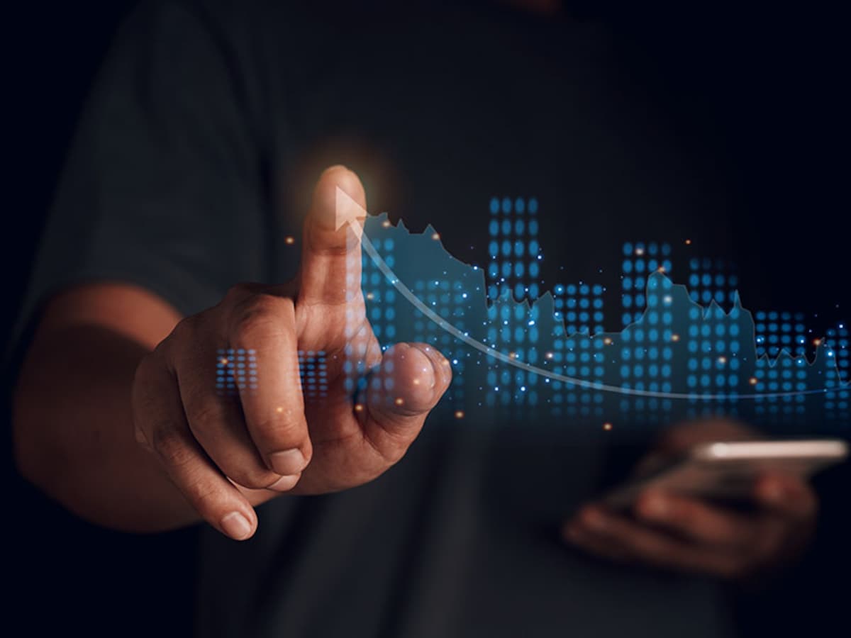 Investing in a high-valuation market: What you need to know
