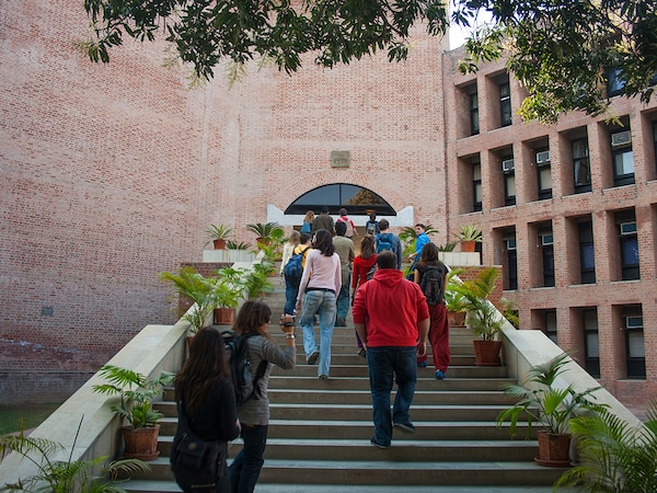 Inside IIM Placements 2026: How AI and Emerging Sectors Are Changing Hiring