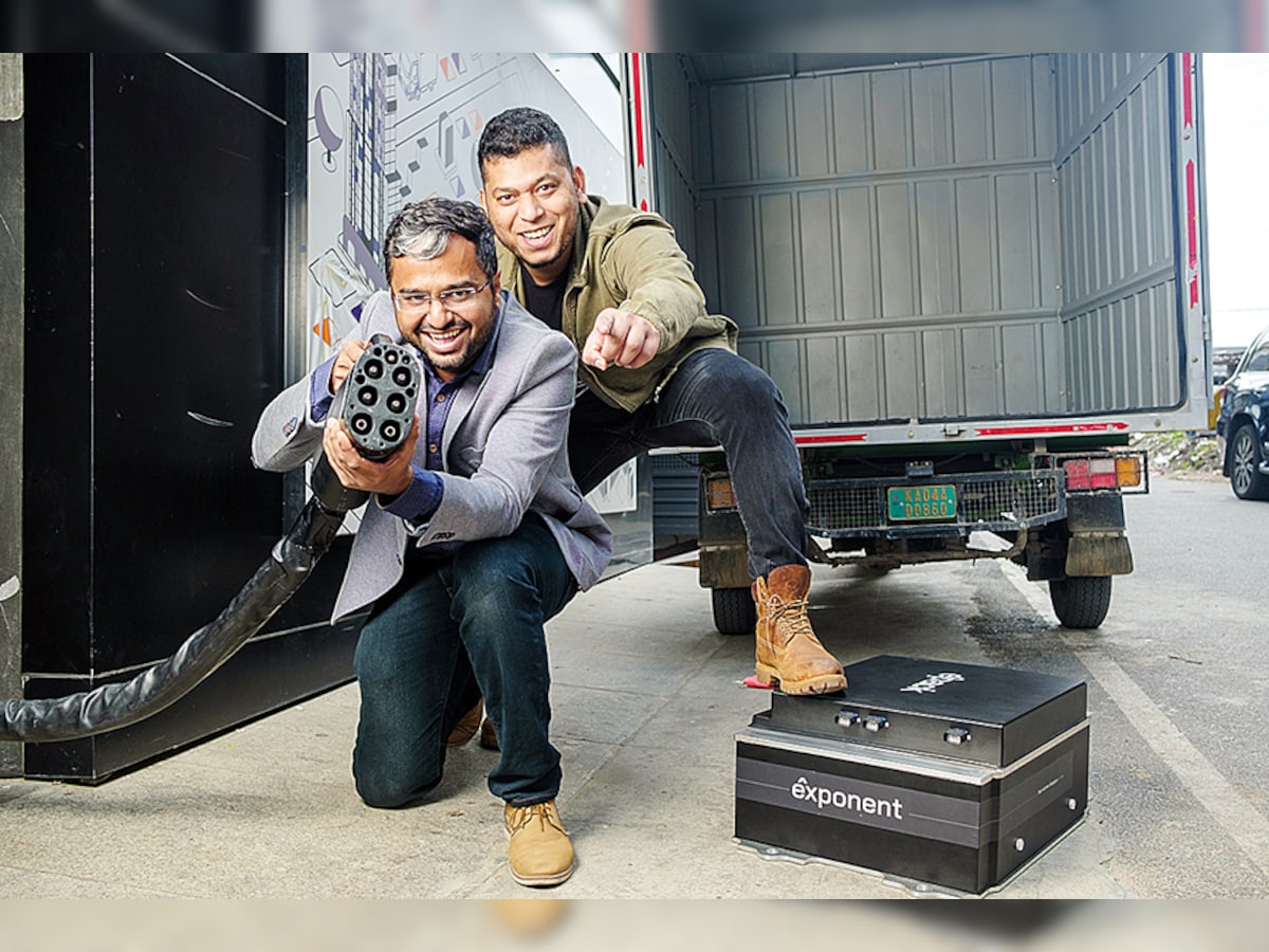 Exponent: Solving a two-sided problem of fast charging