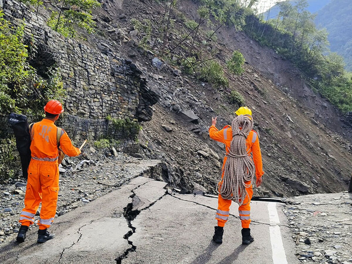 Landslides relief work at Kedarnath
