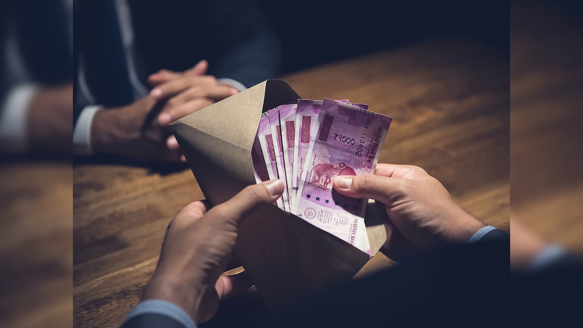 More than 60 percent Indian businesses paid bribes in the past year: Report