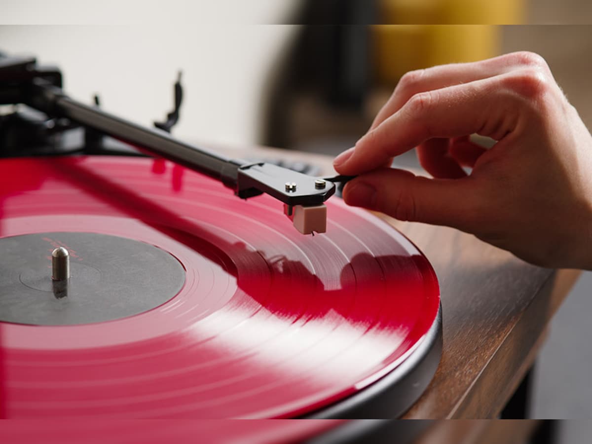 What's the carbon footprint of a vinyl record?