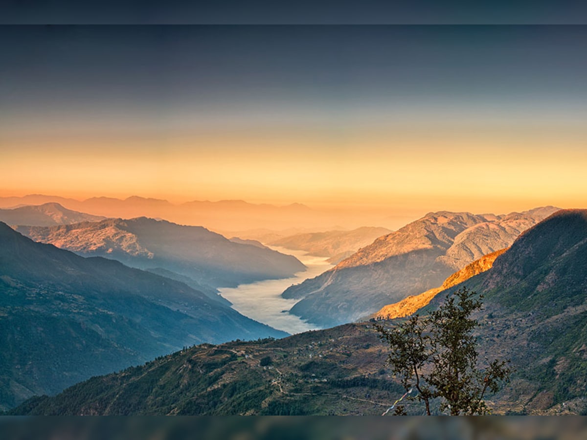Best nature destinations in the world: Kathmandu, Halong Bay, Hurghada ...