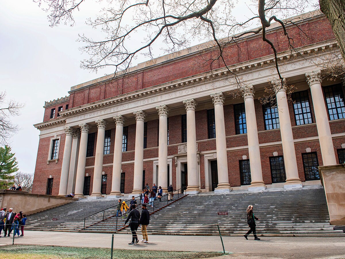In wake of government cuts, Harvard boosts research with $250 million ...