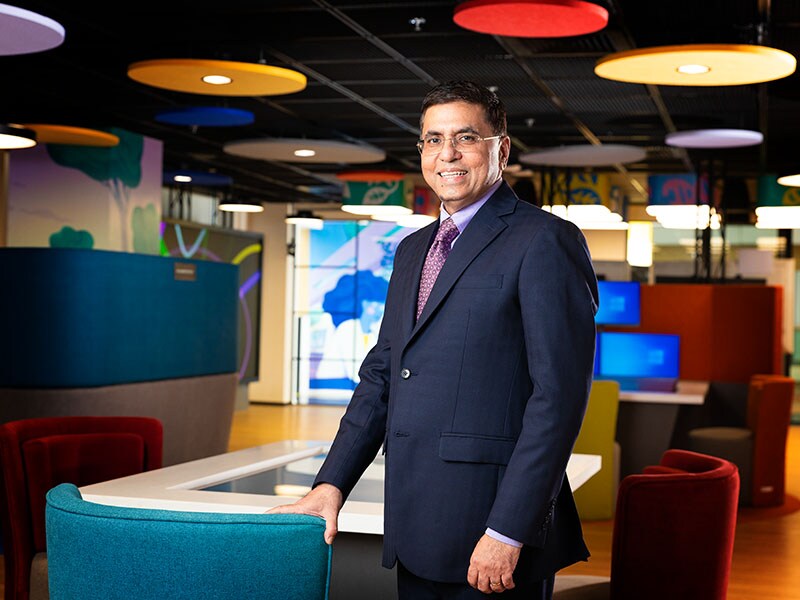 7 Leadership Lessons From Outgoing HUL CEO Sanjiv Mehta’s Journey ...